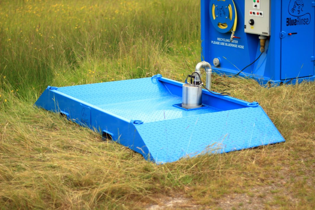 BlueRinse Washdown Tray - BlueRinse Concrete Washout Solutions